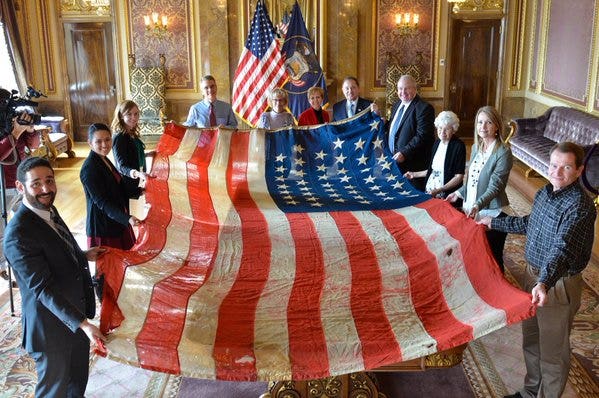 Rare 45-star flag given to the 45th state | Fox News
