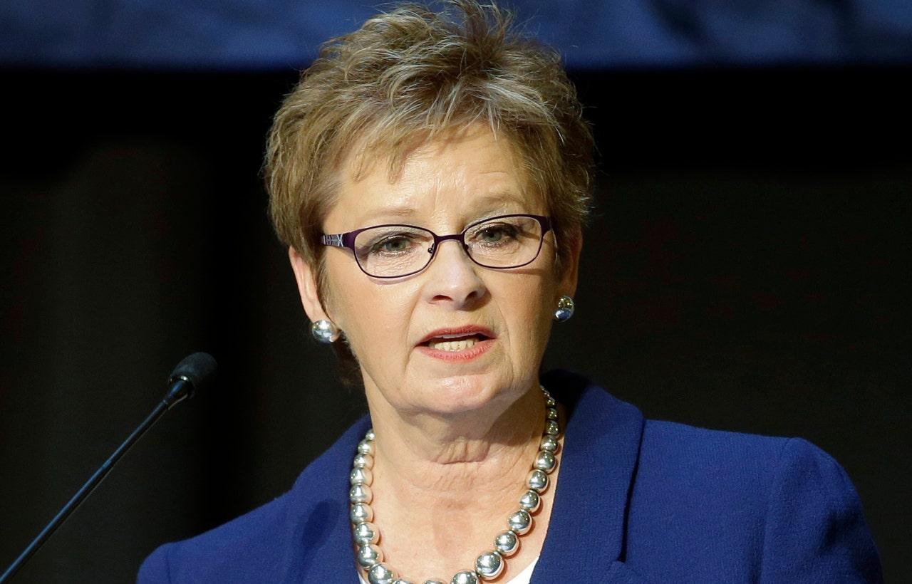 Indiana election official clarifies voter registration fraud ...