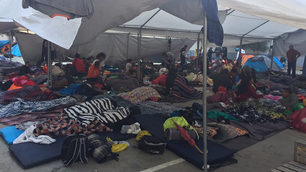As migrant caravan reaches Tijuana, overwhelmed city asks Mexican ...