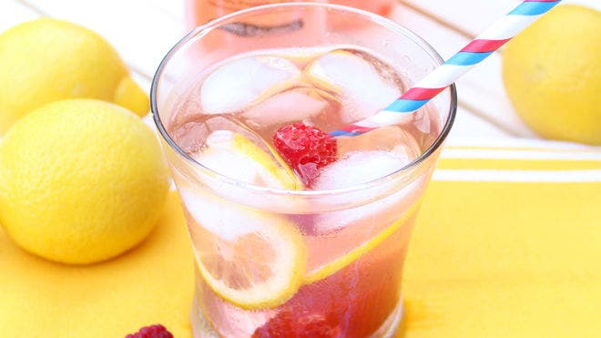 Raspberry Lemonade Spritzer | Fox News
