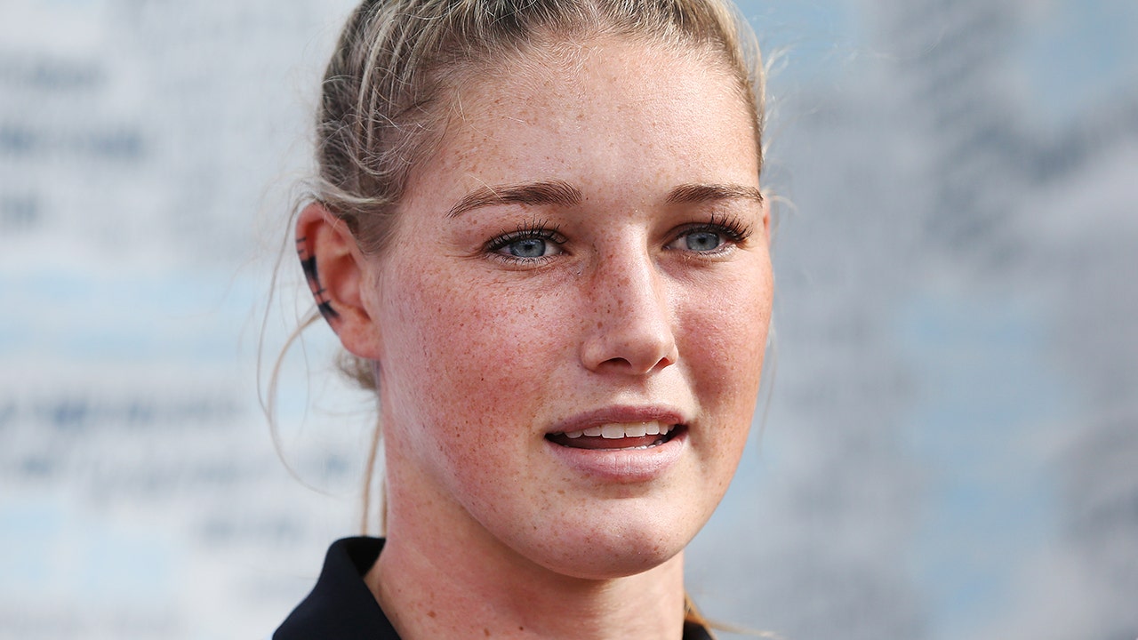 Australian rules football star likens photo comments to 'sexual abuse ...