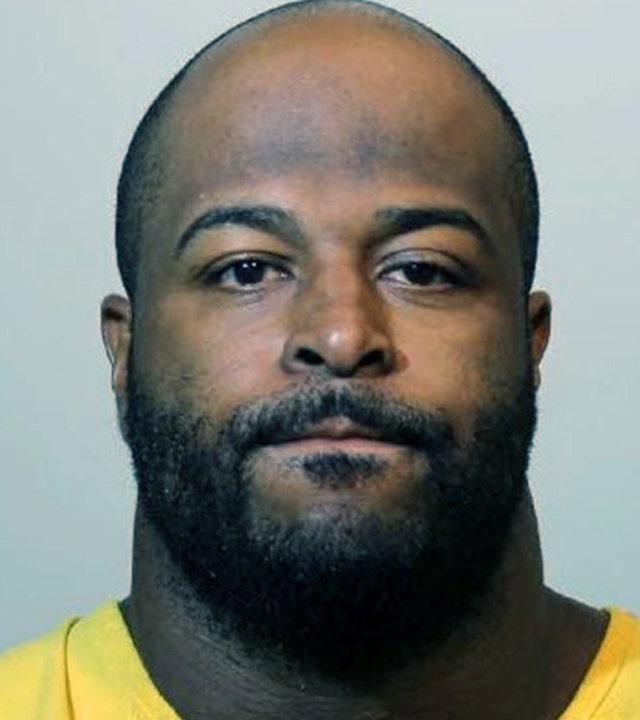 Video of former Giants defensive lineman Barry Cofield's heroin arrest ...