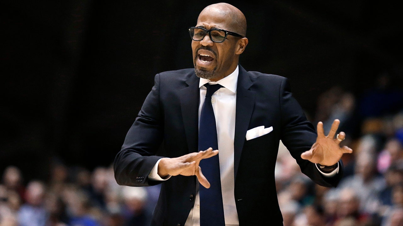 Celtics assistant gets probation in college bribery case | Fox News