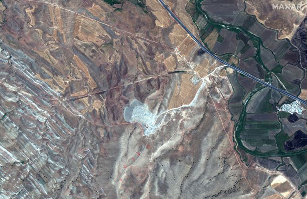 Ancient 70-mile-long wall found in Western Iran. But who built it ...