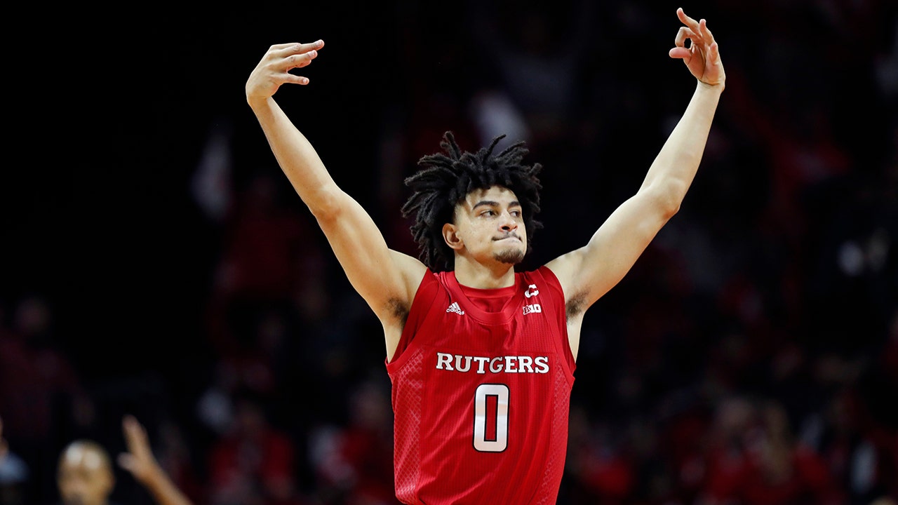 Rutgers beats No. 22 Seton Hall, Pirates star Powell injured | Fox News