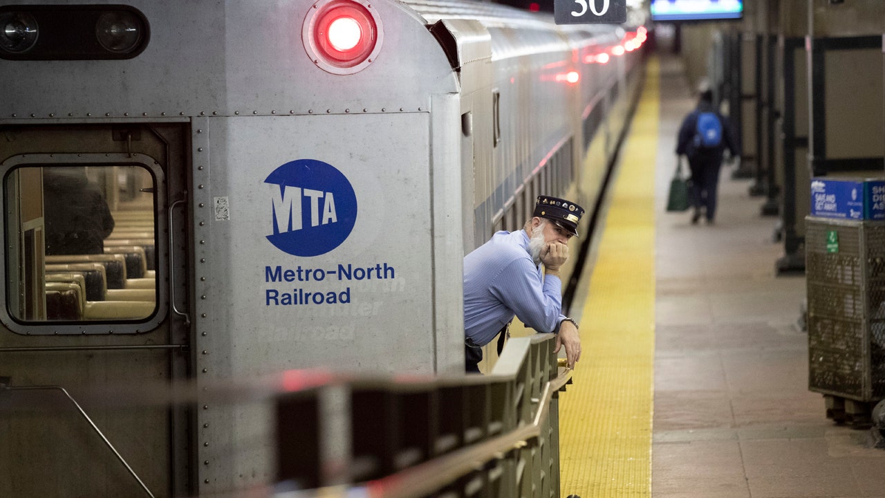 Coronavirus sends public transit ridership plummeting, agencies in ...