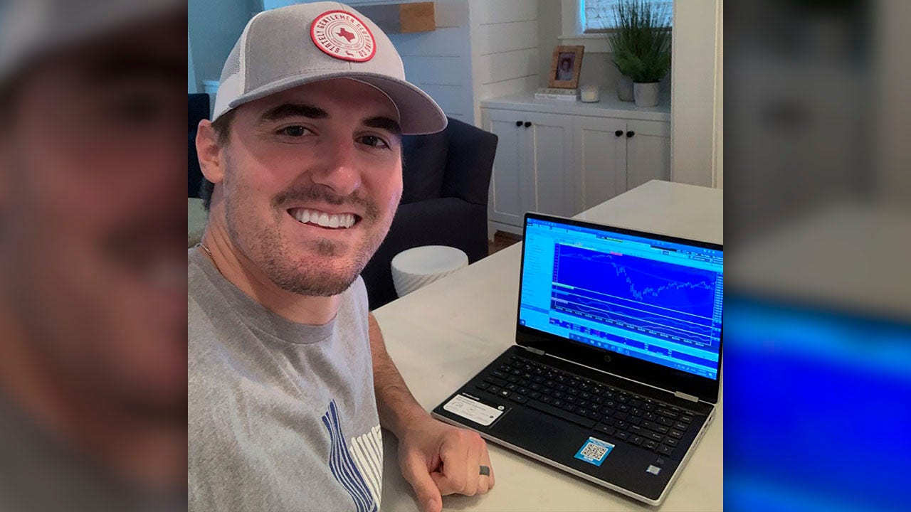 Ross Stripling passes time during coronavirus quarantine by offering ...