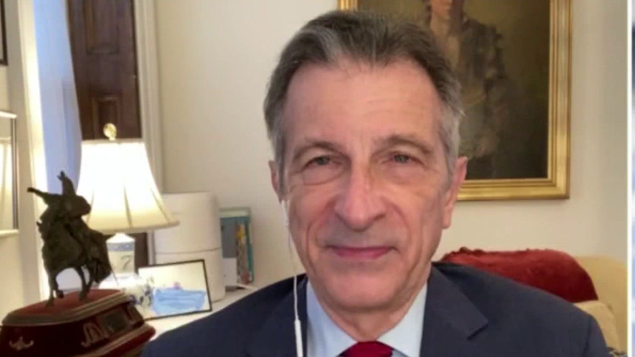 Dems are running against Trump on two issues at DNC, says Dan Henninger ...