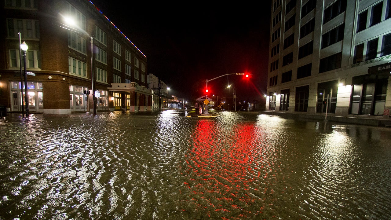 Tropical Storm Beta bringing 'excessive' rainfall to Houston area ...