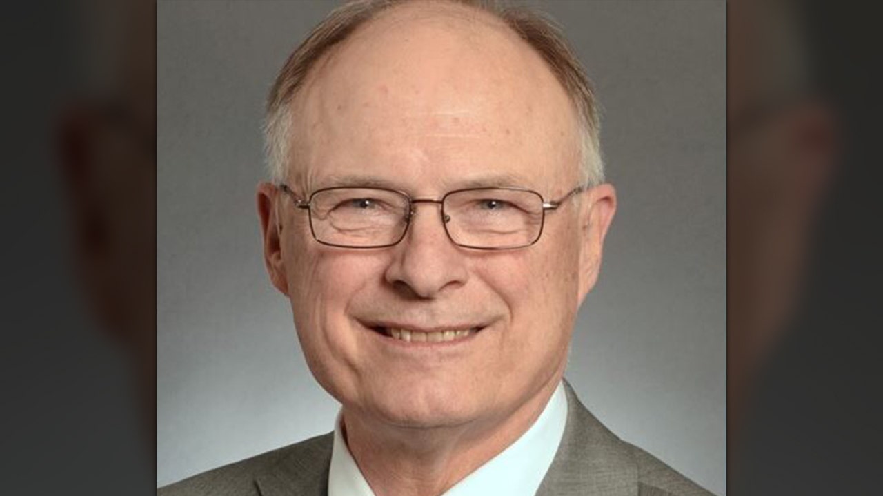Minnesota state Sen. Jerry Relph dead from COVID-19 complications | Fox ...