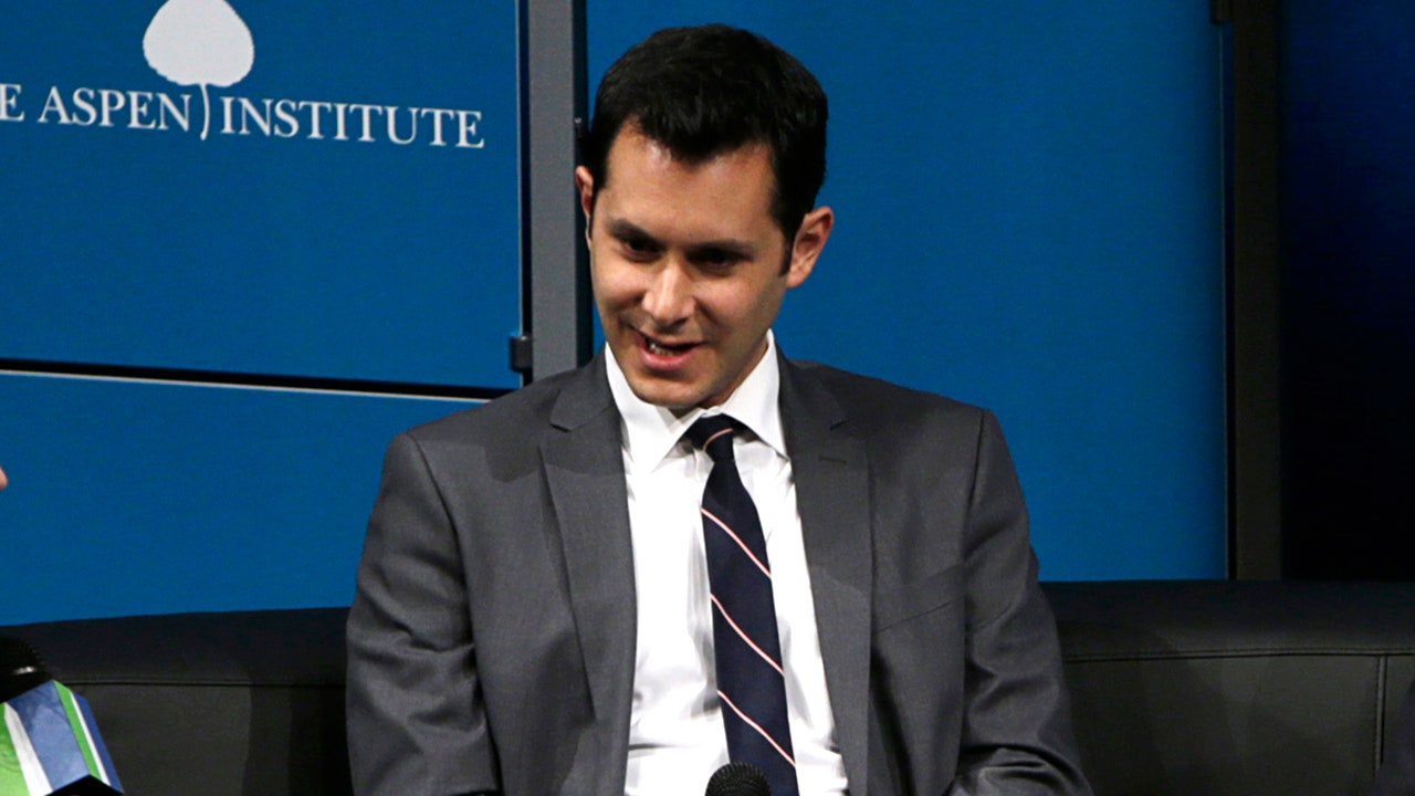 Wife of Politico’s new White House correspondent worked for Obama ...