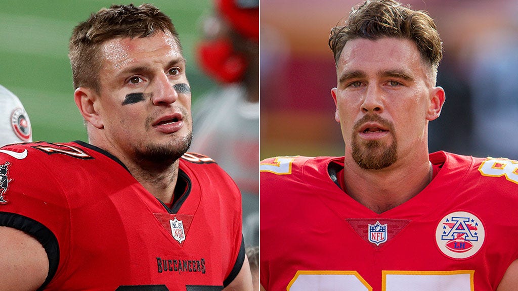 In different ways, Gronk, Kelce revolutionized tight end position | Fox ...