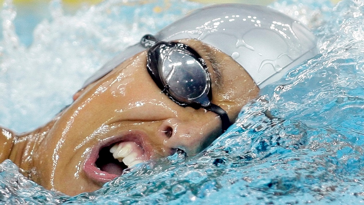 Paralympic champion swimmer wins prestigious Spanish prize | Fox News