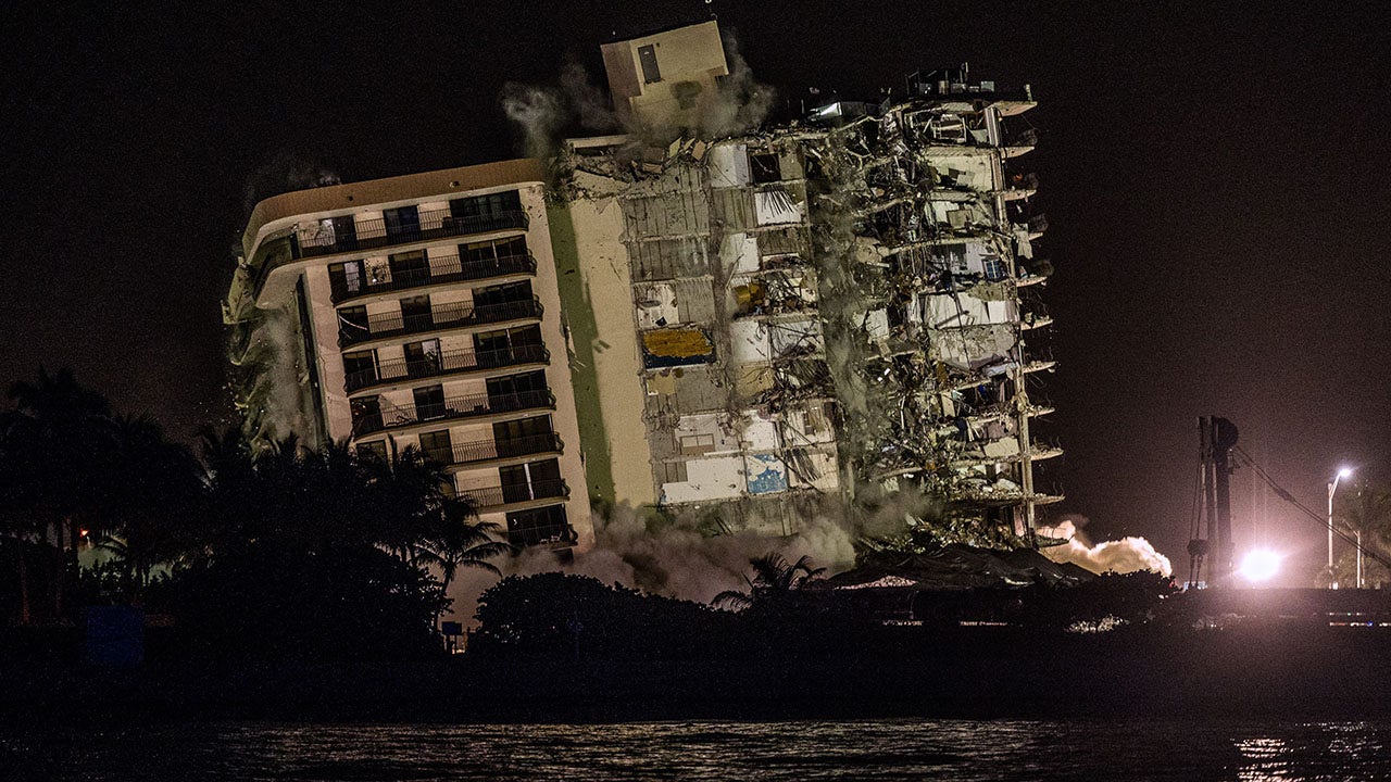 Surfside condo building collapse victims reach $997 million settlement ...