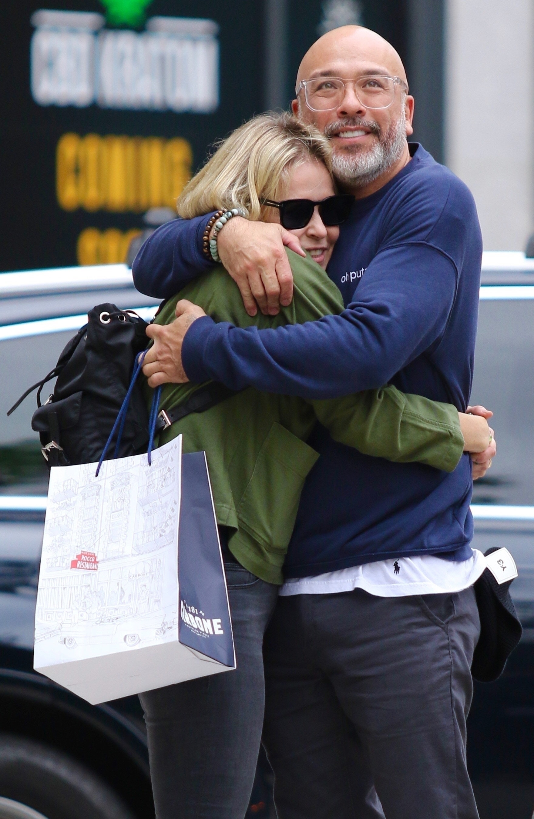 Chelsea Handler and boyfriend Jo Koy are all loved up during NYC stroll ...