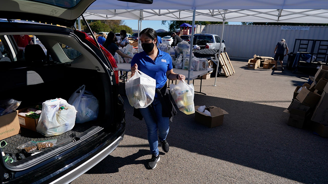 Thousands of military families struggle to put food on the table | Fox News