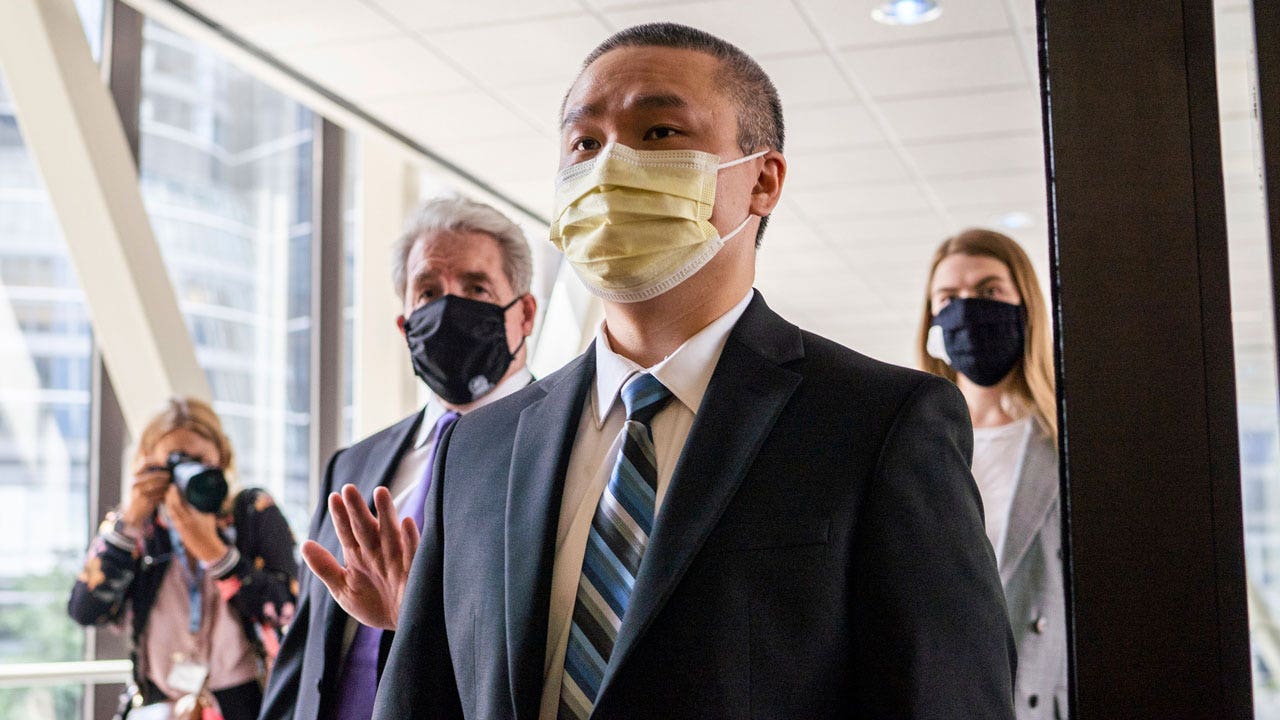 Officer says he didn't realize George Floyd's life was in danger | Fox News