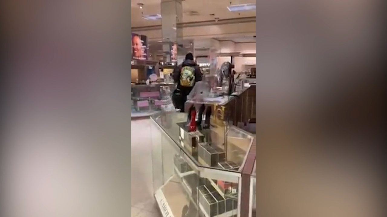 NYC grocery stores consider locking up food due to rampant theft ...