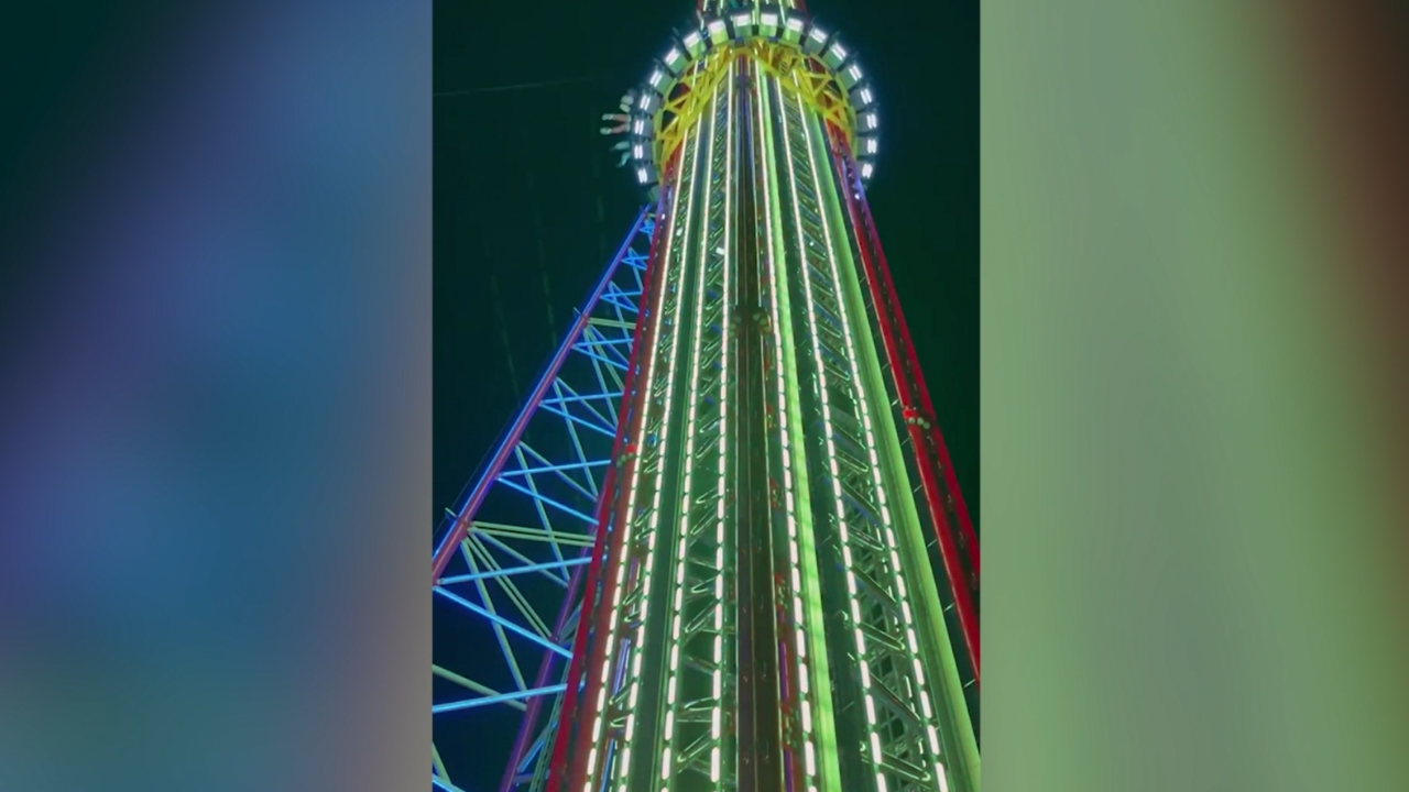 Florida amusement park visitors in shock after seeing teenager fall off ...
