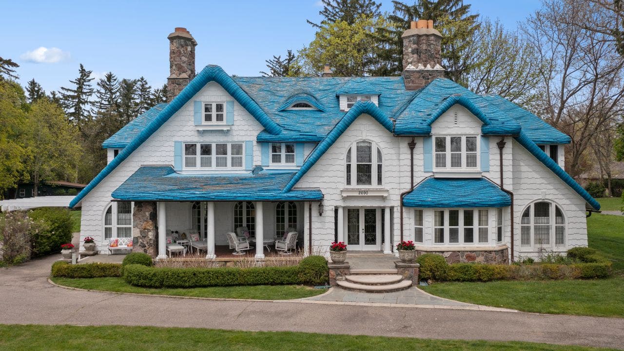 Michigan's cartoonish 'Smurf House' listed at $4.2M | Fox News