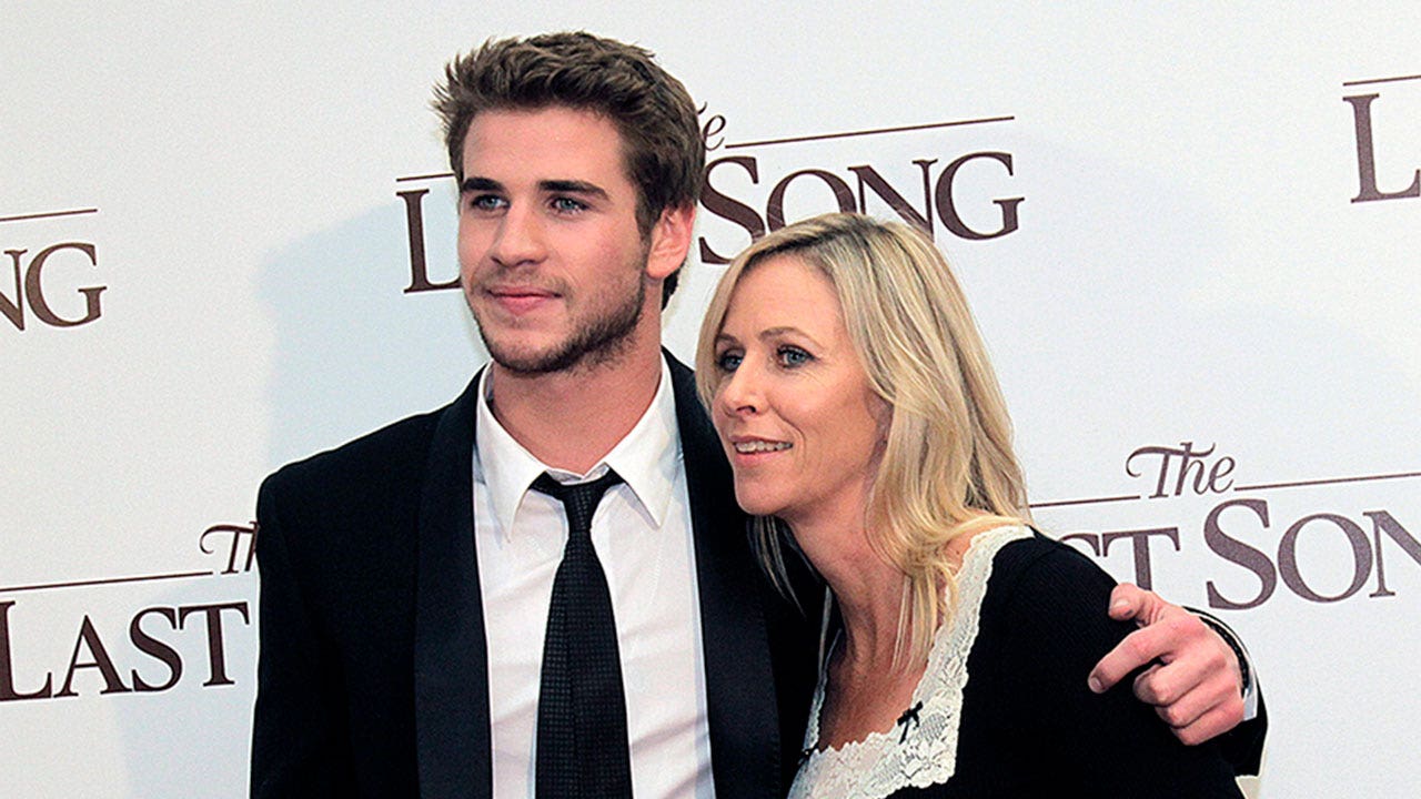 Australian sweetheart Liam Hemsworth: Photos, family, and more | Fox News