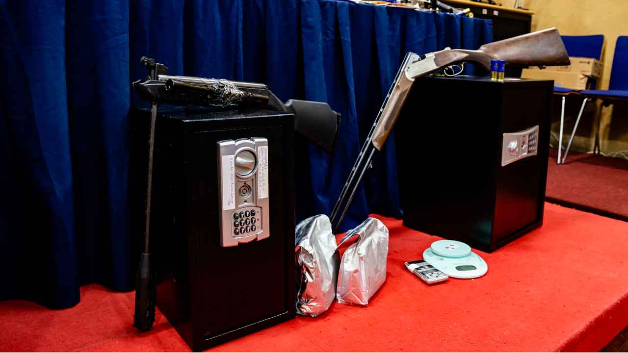 European Union moves to tighten laws regarding gun transportation ...