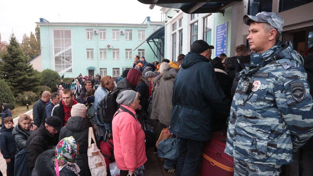 Russia orders evacuations in Kherson ahead of major Ukrainian counteroffensive | Fox News
