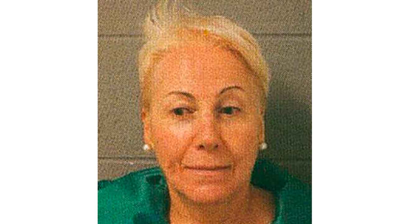 IL white woman charged with hate crime after telling Black men they ...