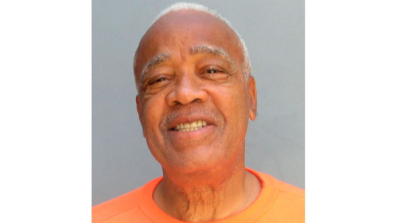 AZ to execute Murray Hooper, who killed 2 people in 1980 | Fox News