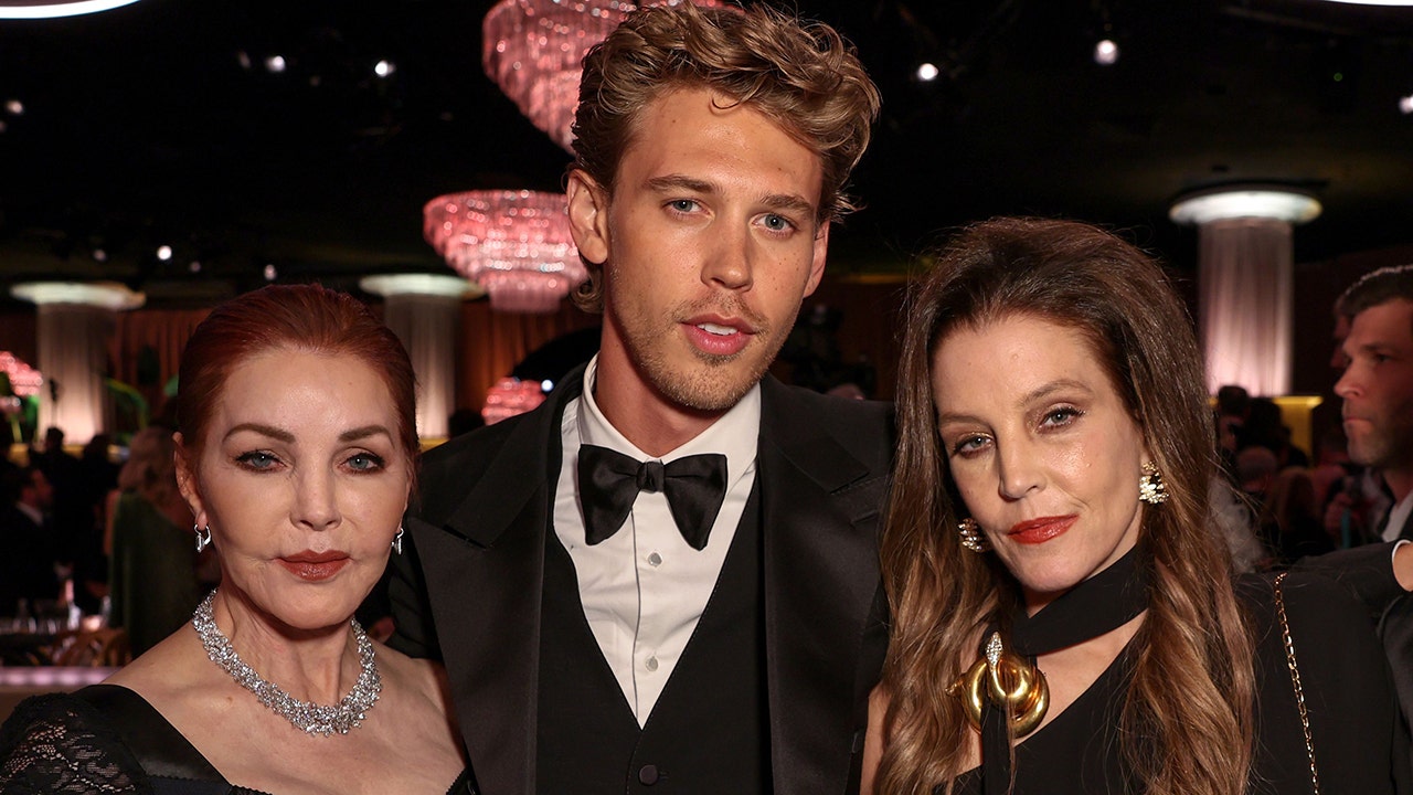 Lisa Marie Presley Honored By Elvis Star Austin Butler I Was Lucky Lisa Marie Presley Honored By Elvis Star Austin Butler I Was Lucky