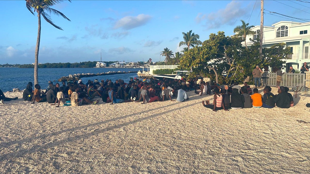 114 Haitian migrants land in Florida Keys on small vessel, officials ...