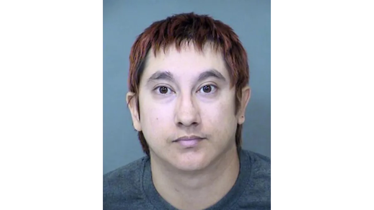 Arizona school photographer arrested for allegedly sexually exploiting minors: reports | Fox News