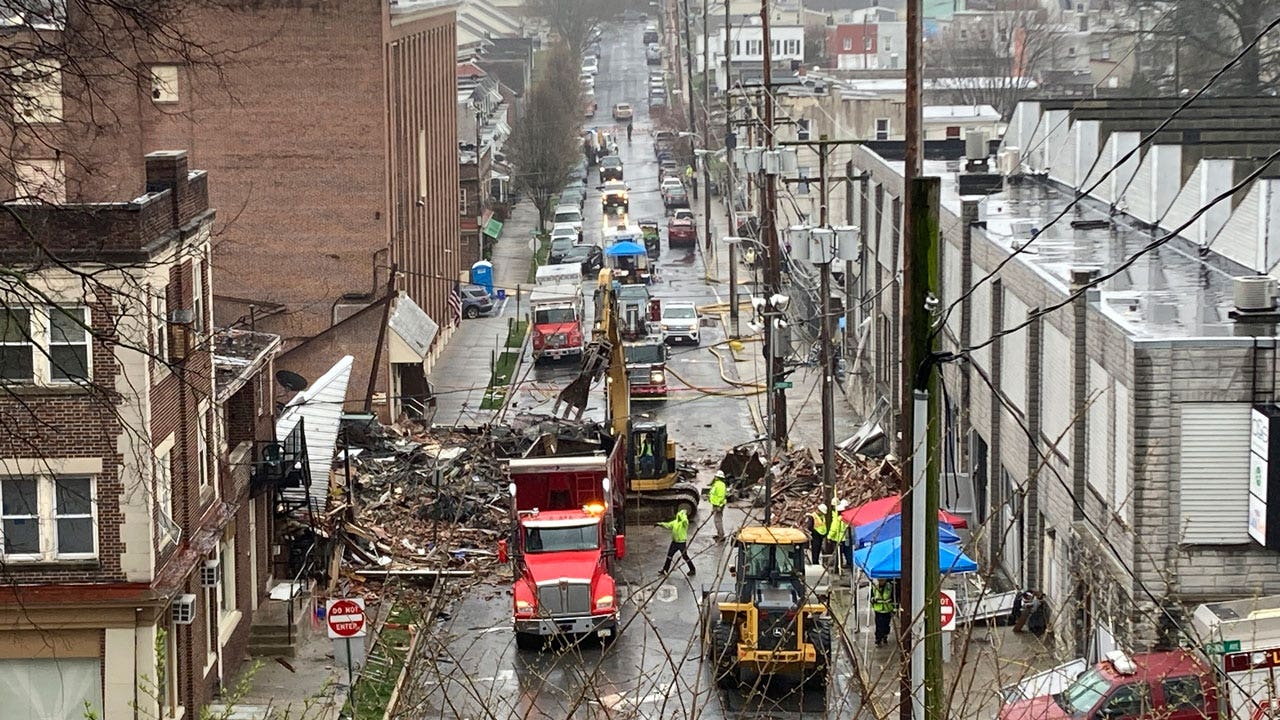 Feds examine gas pipeline at Pennsylvania chocolate factory blast site ...