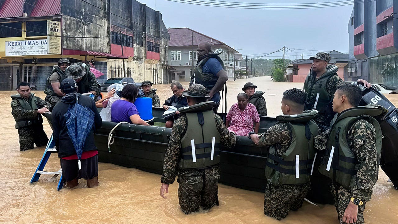 Fox News 26 000 People Evacuated As Floods Hit Malaysia