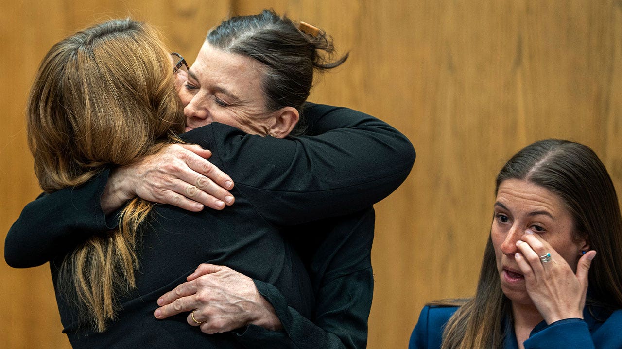 Judge suspends Wyoming’s new abortion ban days after it takes effect ... Judge suspends Wyoming’s new abortion ban days after it takes effect ...