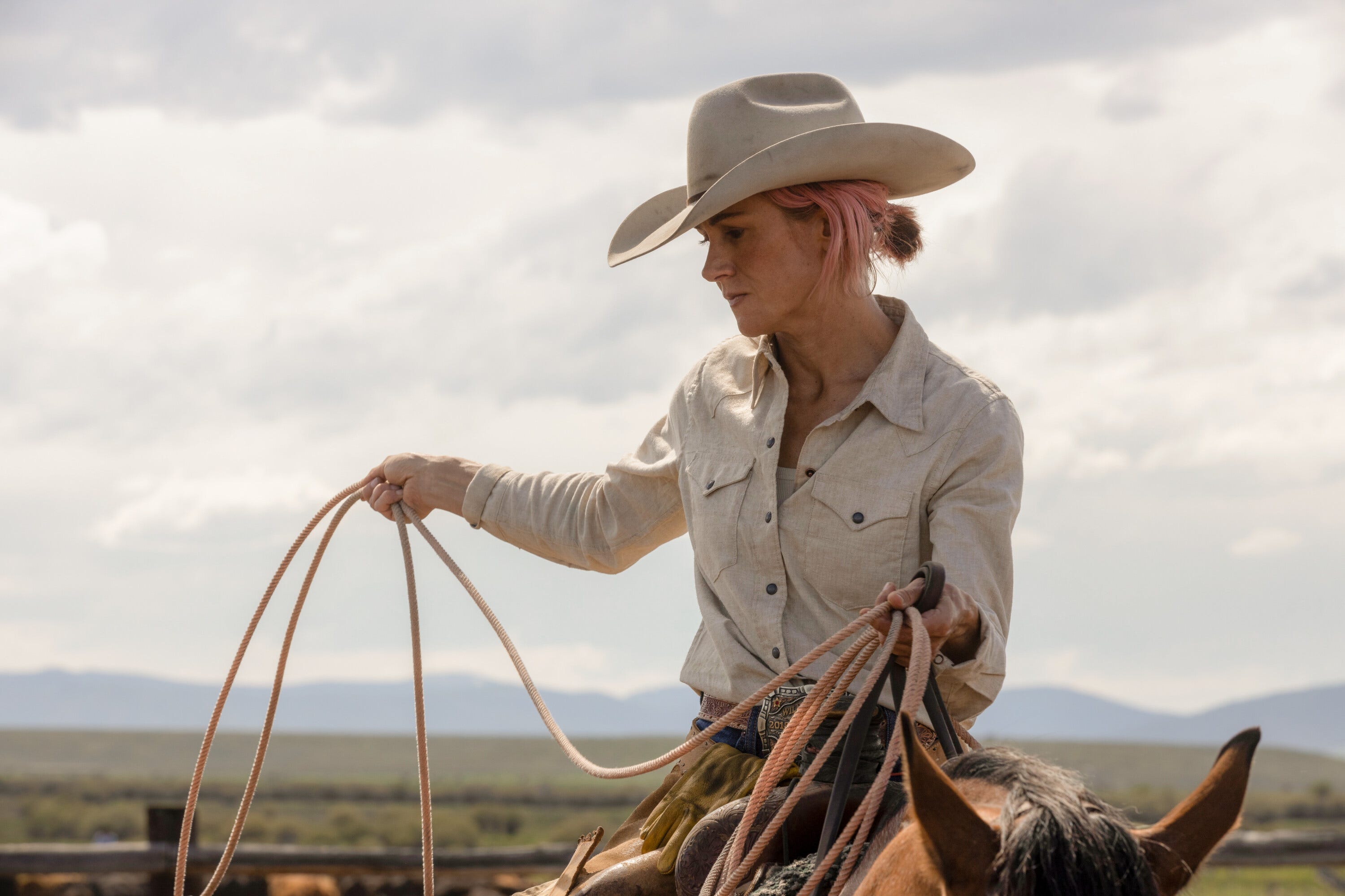 ‘Yellowstone’ actresses reveal ‘heavy days’ on set covered in dirt ...