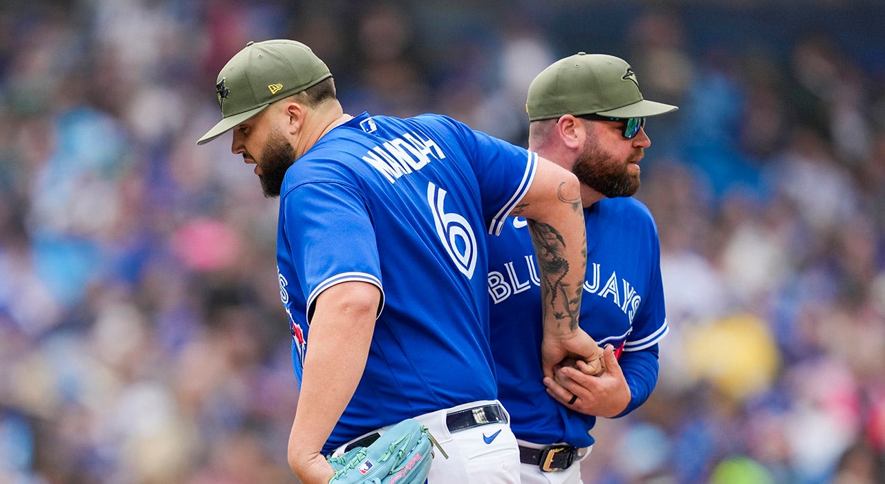 Blue Jays recall Alek Manoah to make start following demotion to minor ...