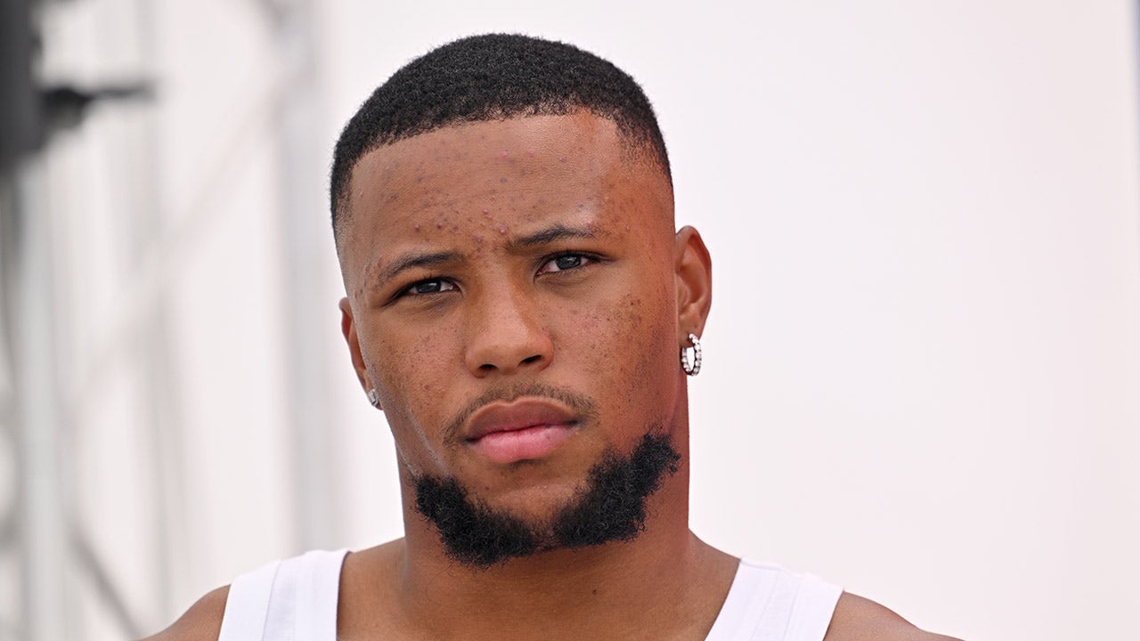 Saquon Barkley's 585-pound squat leaves social media in awe of strength ...