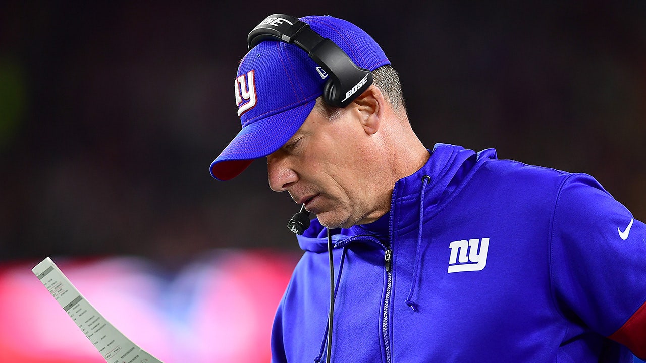 Deion Sanders adds ex-Giants coach Pat Shurmur to Colorado football ...