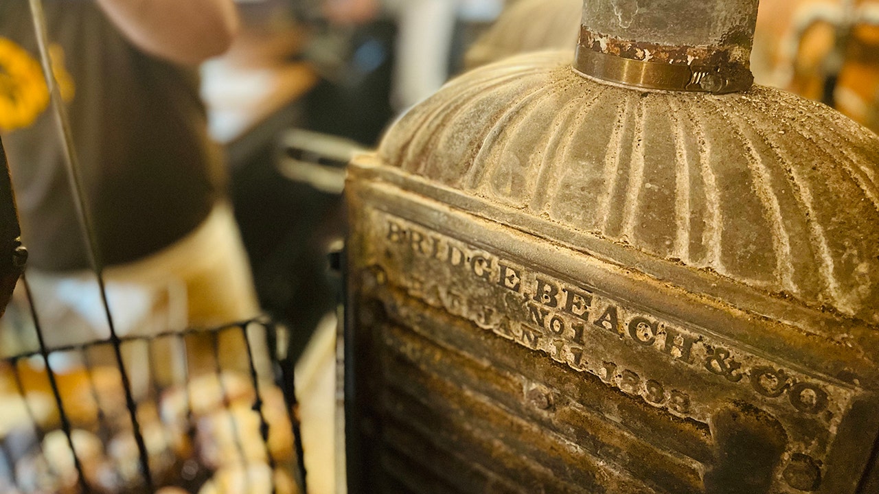 Meet the American who made us flip for hamburgers, Louis Lassen, Danish ...