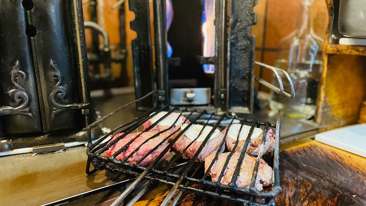 Meet the American who made us flip for hamburgers, Louis Lassen, Danish ...