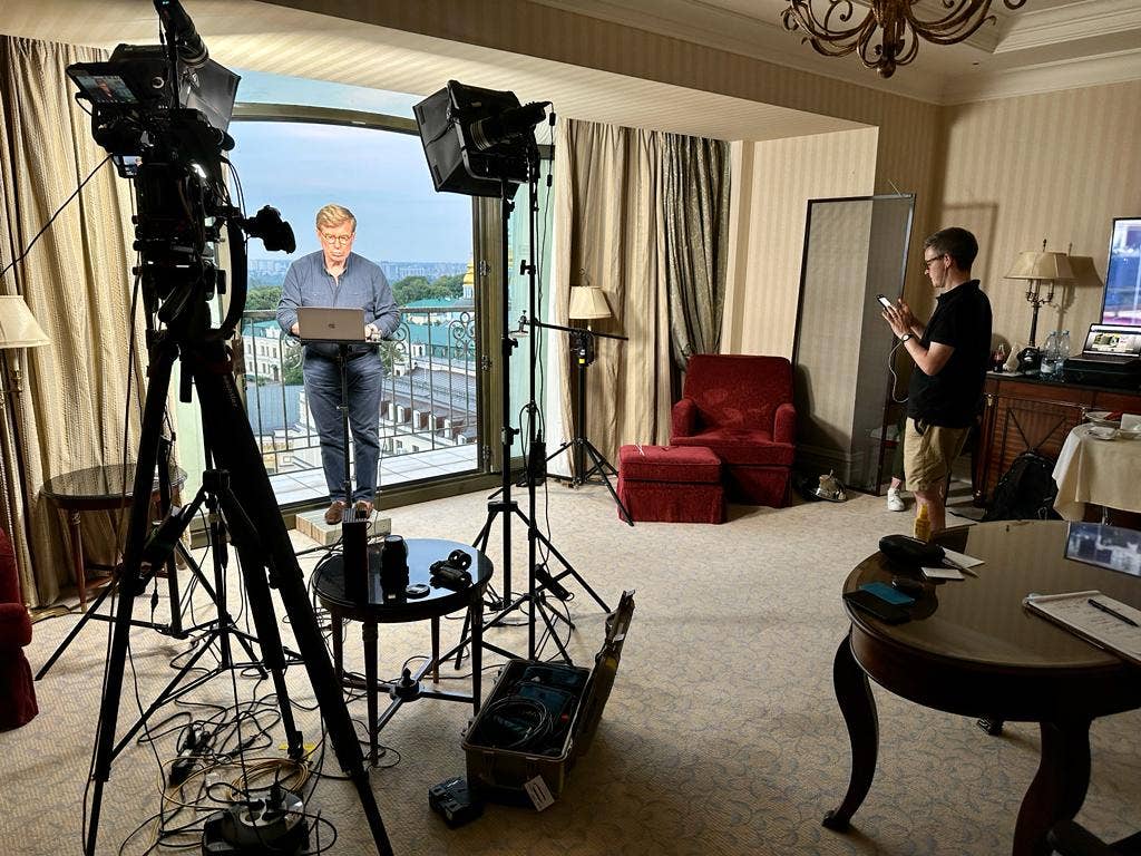 Reporter's Notebook: 500 days and counting as the war in Ukraine goes on | Fox News