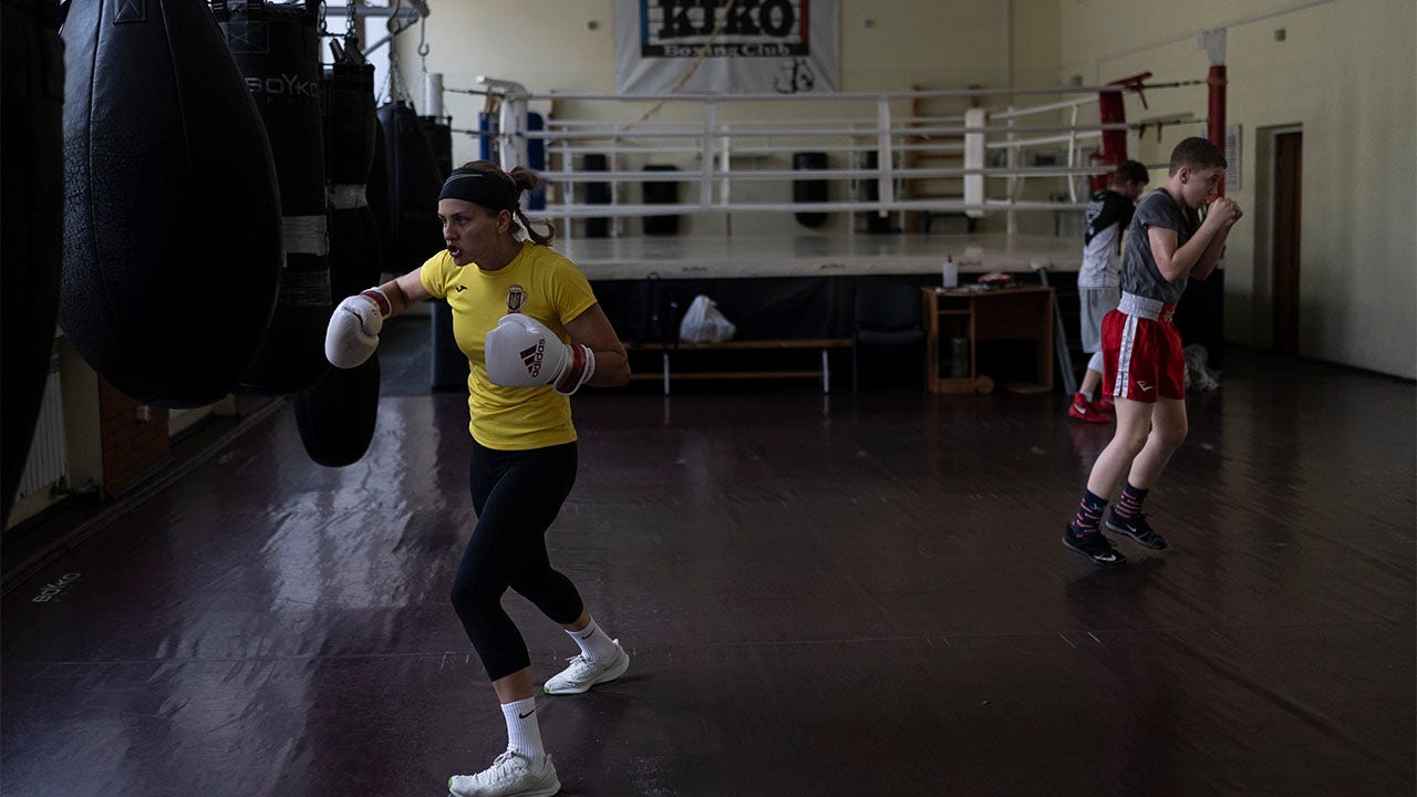 Ukrainian boxer Anna Lysenko is preparing for Paris Olympics through ...
