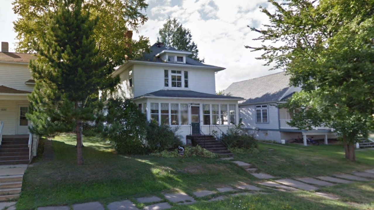 Man's plan to hide from police in freezer takes dire turn: officials ...