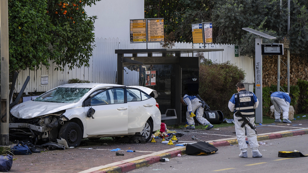‘Terror attack’ in Israel leaves 1 dead, more than a dozen injured ...