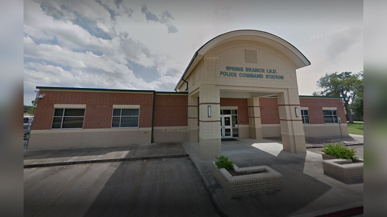 Teacher accused of having sex with student, giving perfect scores, test ...