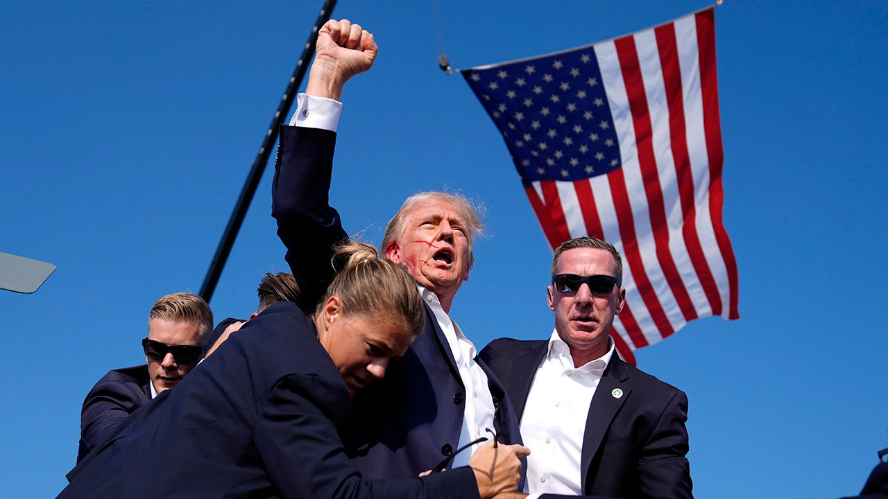 A Picture The Democrats Would Like You To Forget