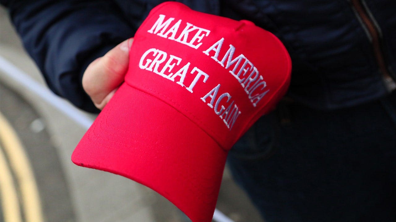 Panda Express called cops on vlogger over MAGA hat and thumbs up, he ...