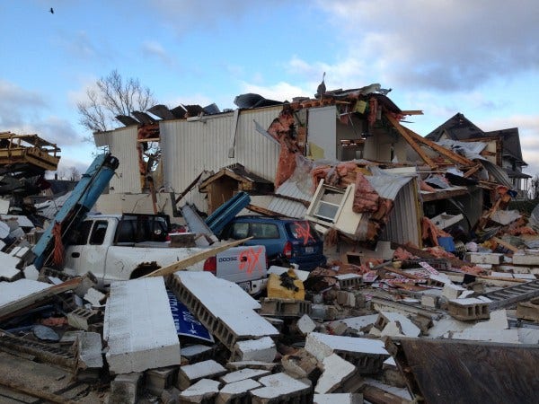 Deadly Tornado Brings Destruction To Illinois Town [VIDEO] | Video