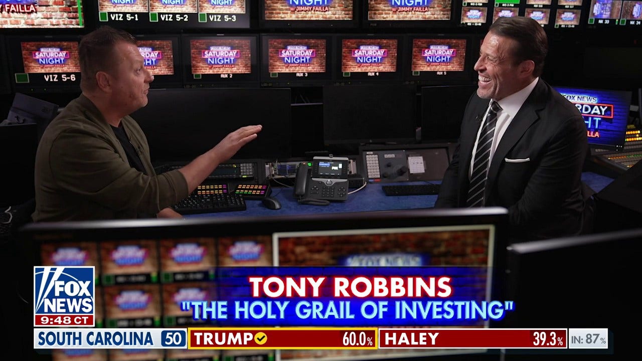 WATCH: Tony Robbins Stops By ‘Fox News Saturday Night’ To Talk About ...